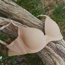 Asian Fit Bras | Plunge Bra | Push Up Bras | Triumph Lingerie